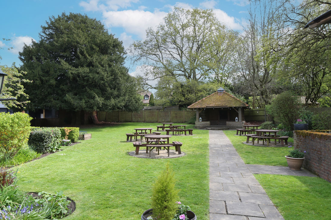 Gallery - The Hoddington Arms